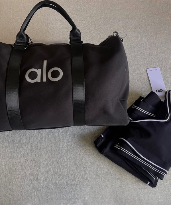 Alo-Yoga Apparel - 250Pcs - MBA Liquidation Pallets LLC